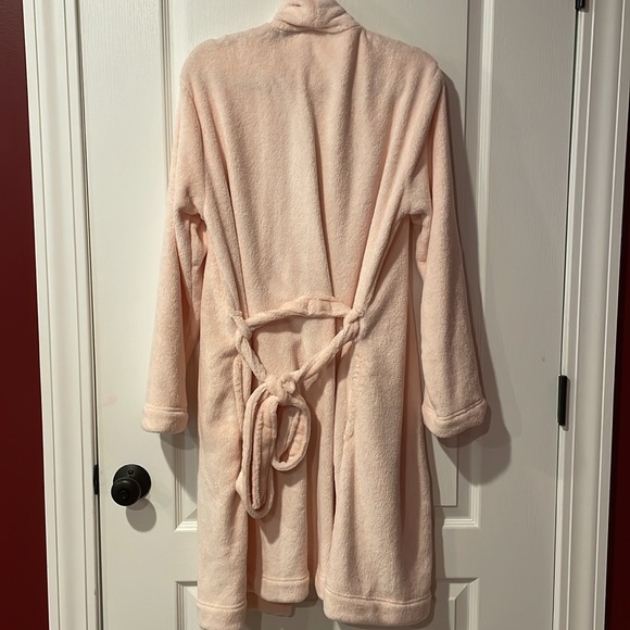 Calvin Klein | Intimates & Sleepwear | Calvin Klein Plush Robe Size Ml ...